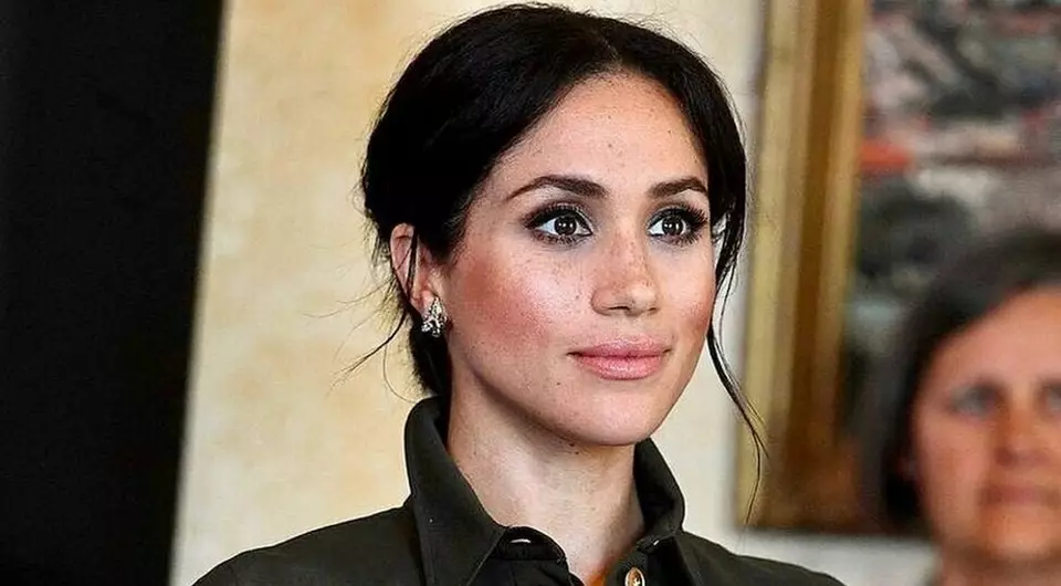 Megan Markle birinchi marta homiladorlik haqidagi e'londan keyin xonalar oldida paydo bo'ldi