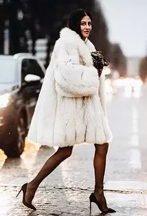 What to wear a fur coat: 49 trendy images with different models 109372_25