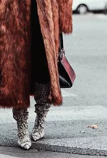 What to wear a fur coat: 49 trendy images with different models 109372_47