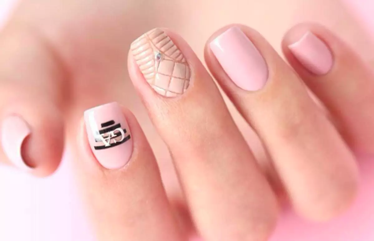 Que substituír a manicura francesa: 7 ideas orixinais