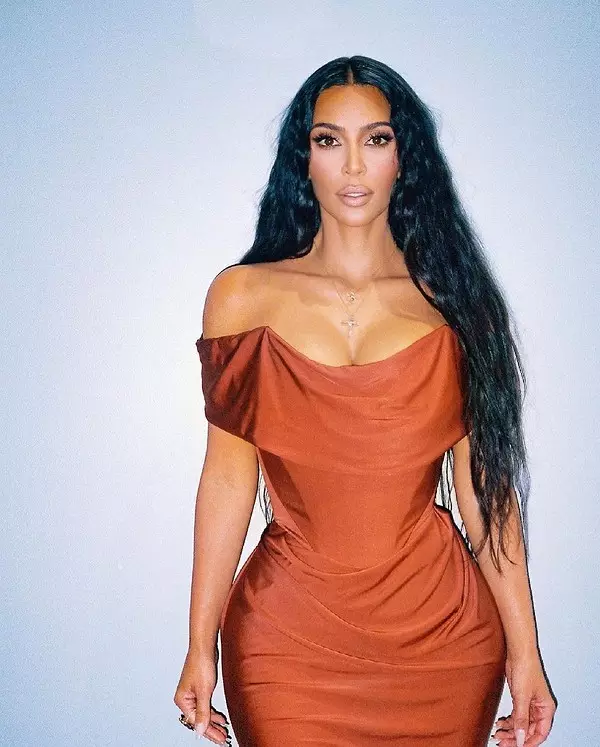 Beyonce, Kardashian na ụmụ nwanyị ndị ọzọ ama ama na-anwụ na ọmụmụ