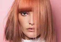 Inspire：Bangs 2020のファッショナブルな女性のヘアカット 288_12