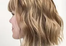 Inspire：Bangs 2020のファッショナブルな女性のヘアカット 288_27