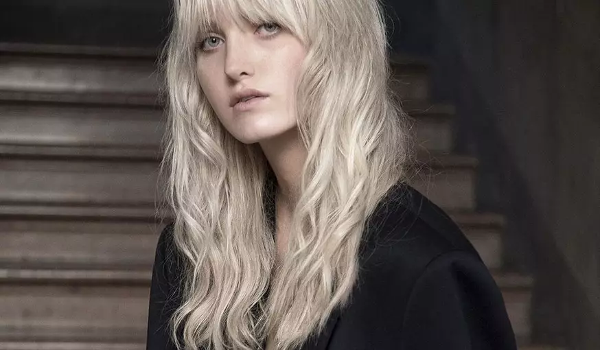 Inspire: Hairarin Mata na Gidaje da bangs 2020 288_36