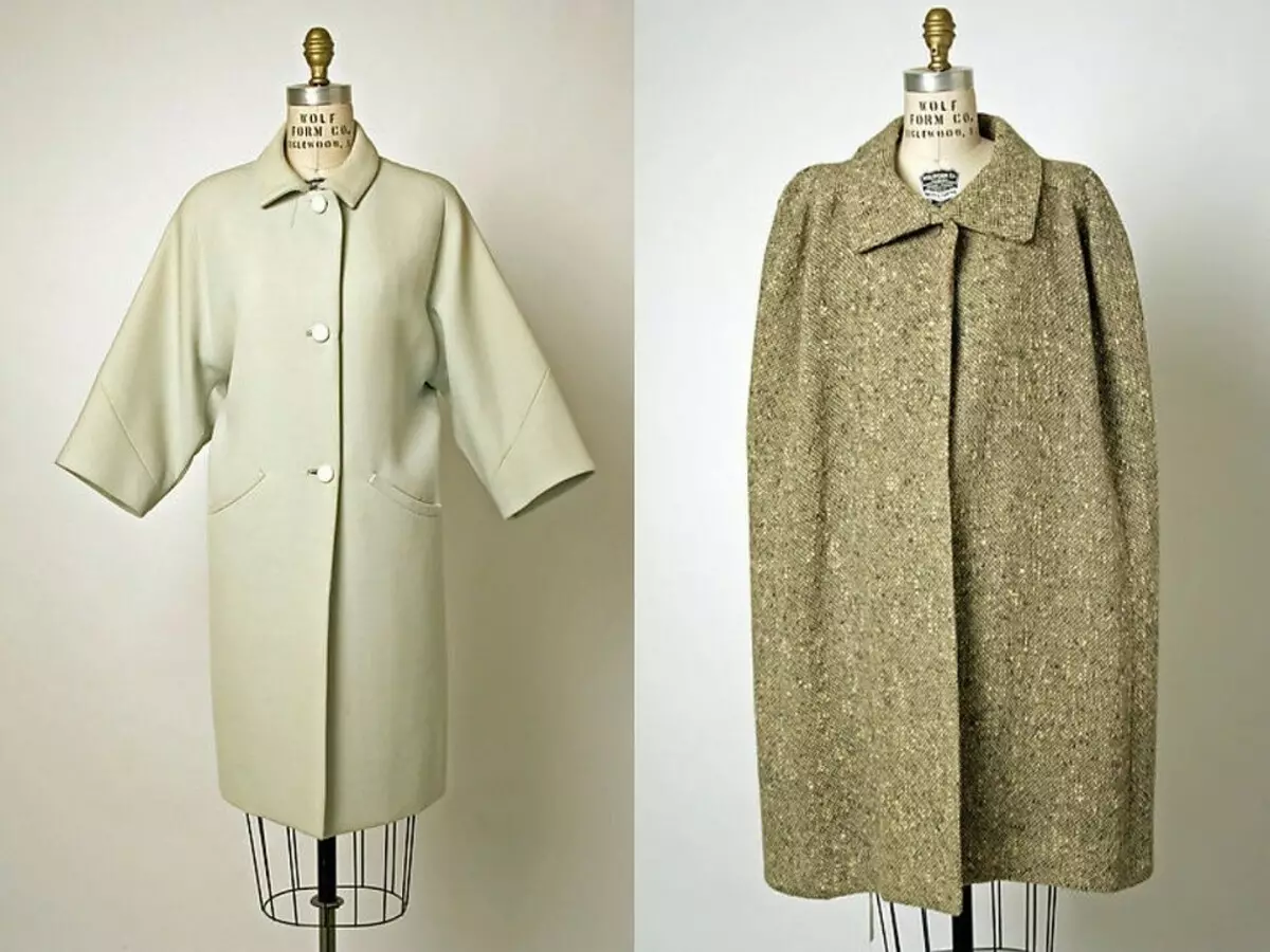 Coat u Cape Cristóbal Balenciaga