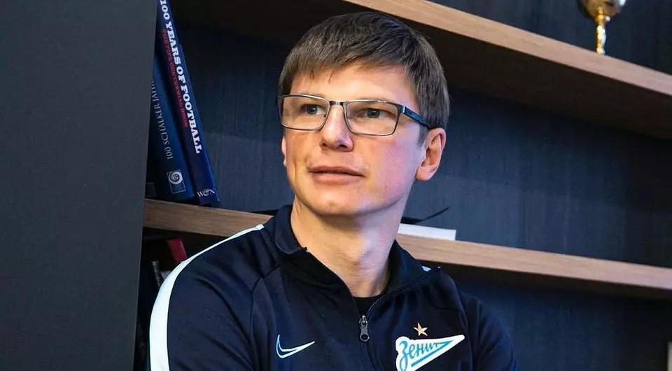 Alice - Ŝraŭbo: La patrino de Andrei Arshavin montris sian version de sia interspaco kun Baranovskaya kaj Fraŭdoj