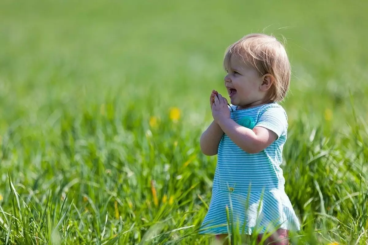 10 ongebruikelijke en zeldzame vrouwelijke namen die een meisje kunnen worden genoemd